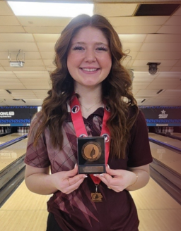 KTWA Athlete of the Week: Sidney Thompson, Oskaloosa Bowling - Ottumwa ...
