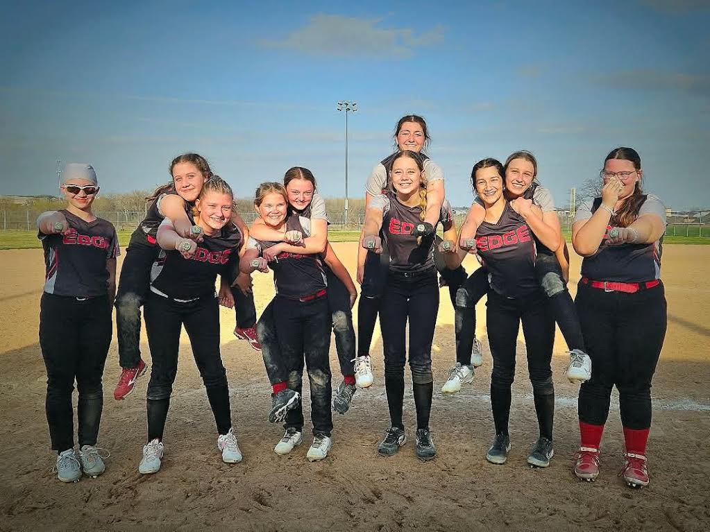 THE OTTUMWA EDGE 14U GIRLS SOFTBALL TEAM CAN DRIVE - Ottumwa Radio